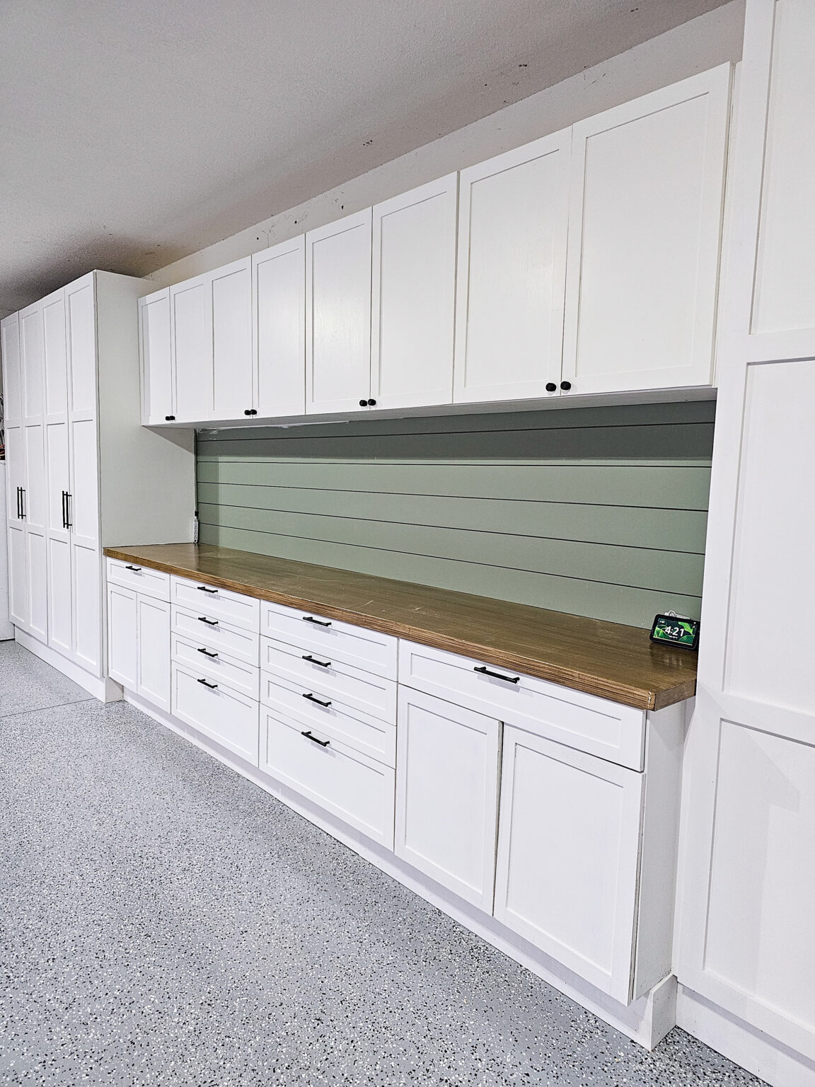 Faux Wood Countertops with just Paint! - Cedar Hill Builder