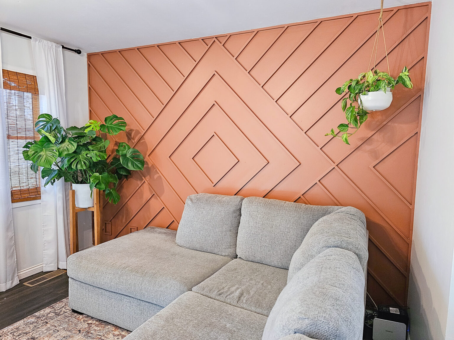 Diamond Accent Wall - Cedar Hill Builder