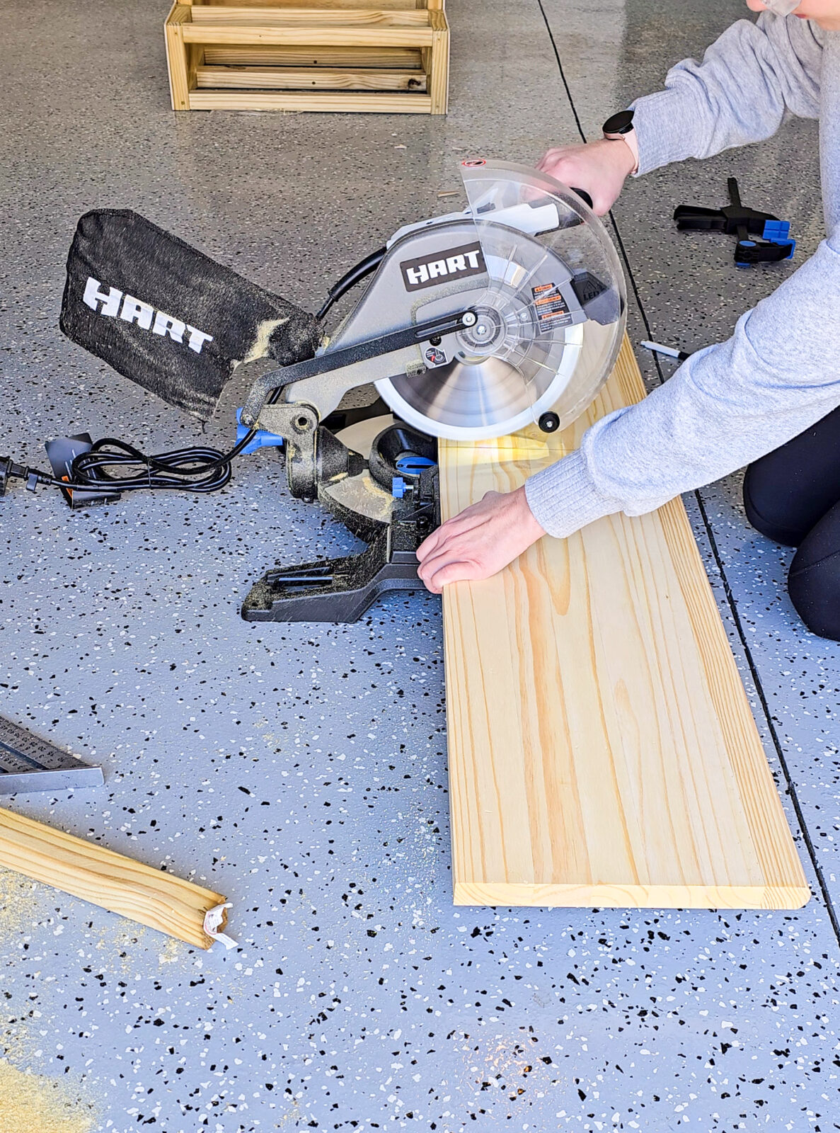 DIY Dog Steps - Cedar Hill Builder