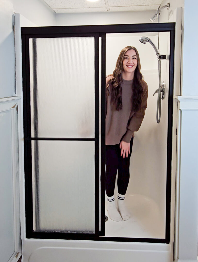 How to Paint Shower Doors - Cedar Hill Builder
