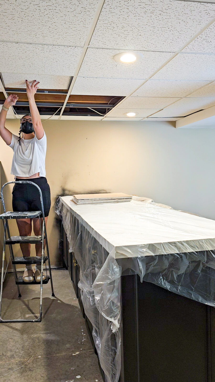 Replacing Drop Down Ceiling Tiles (again!) - Cedar Hill Builder