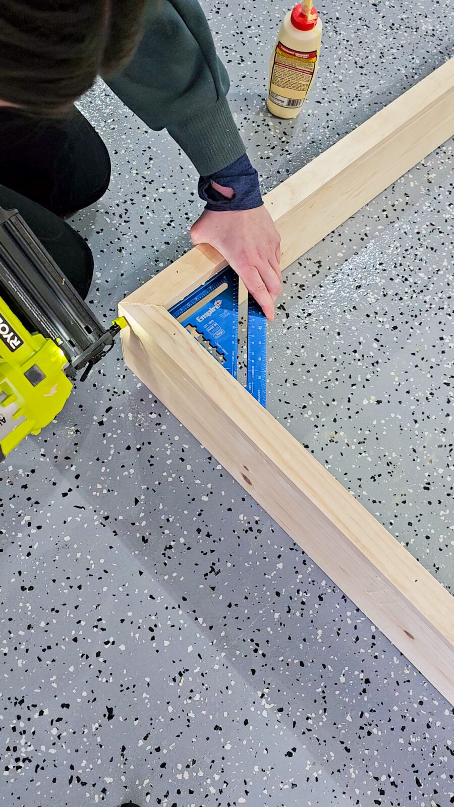 TV Console Table Build - Cedar Hill Builder